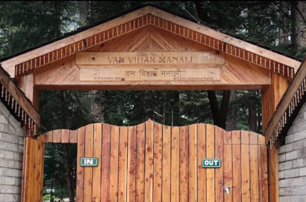 Manu Temple - Is the temple of Manu Rishi - Indiano Travel