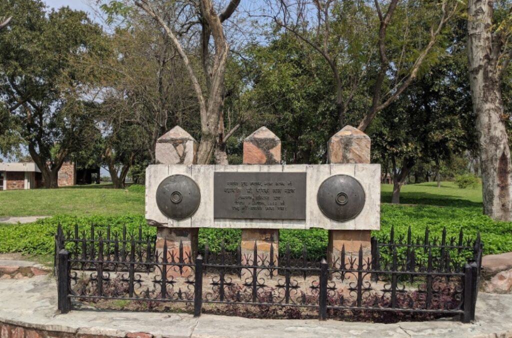 Kabuli Bagh Masjid - One of the most attractive places in Haryana